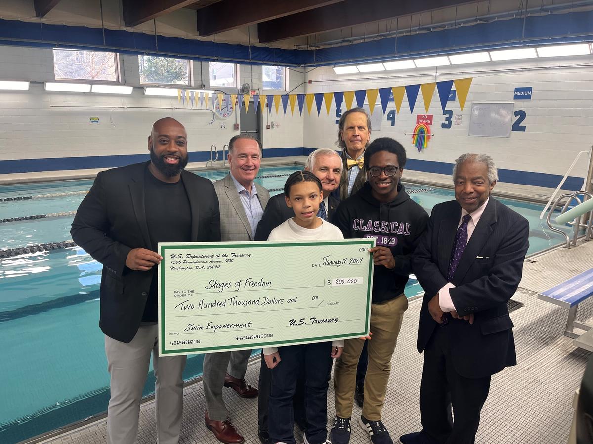 [2024-01-12] Reed Delivers $200,000 for Stages of Freedom and the YMCA...